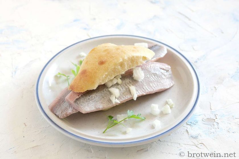 Matjes Brötchen Rezept - Brotwein