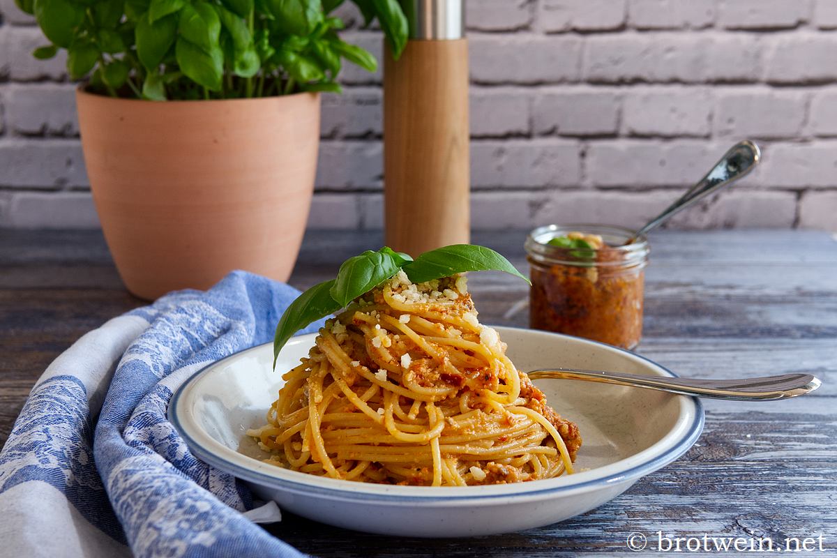 Pesto Rosso selber machen - Rezept - Brotwein